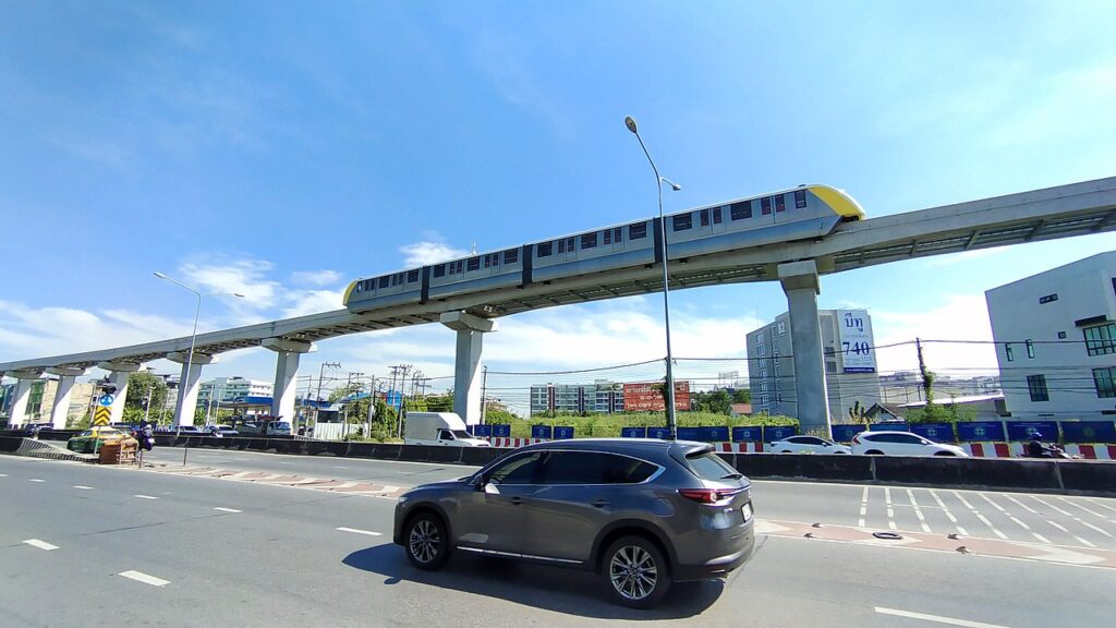 Bangkok Yellow Line Monorail to Start Trial Run on Saturday - Thailand News