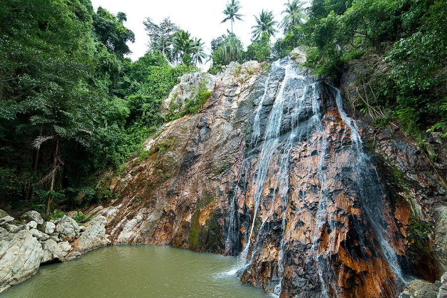 French Tourist Dies in Fall at Samui Waterfall - Thailand News