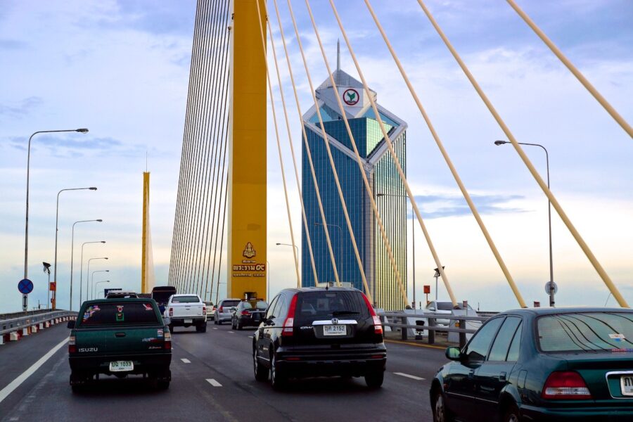 Bangkok Opens New Chao Phraya Bridge to Pedestrians - Thailand News