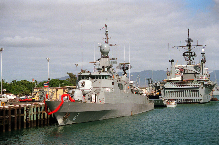 Thai navy vessel with crew of 106 sinks in rough seas in Gulf of ...